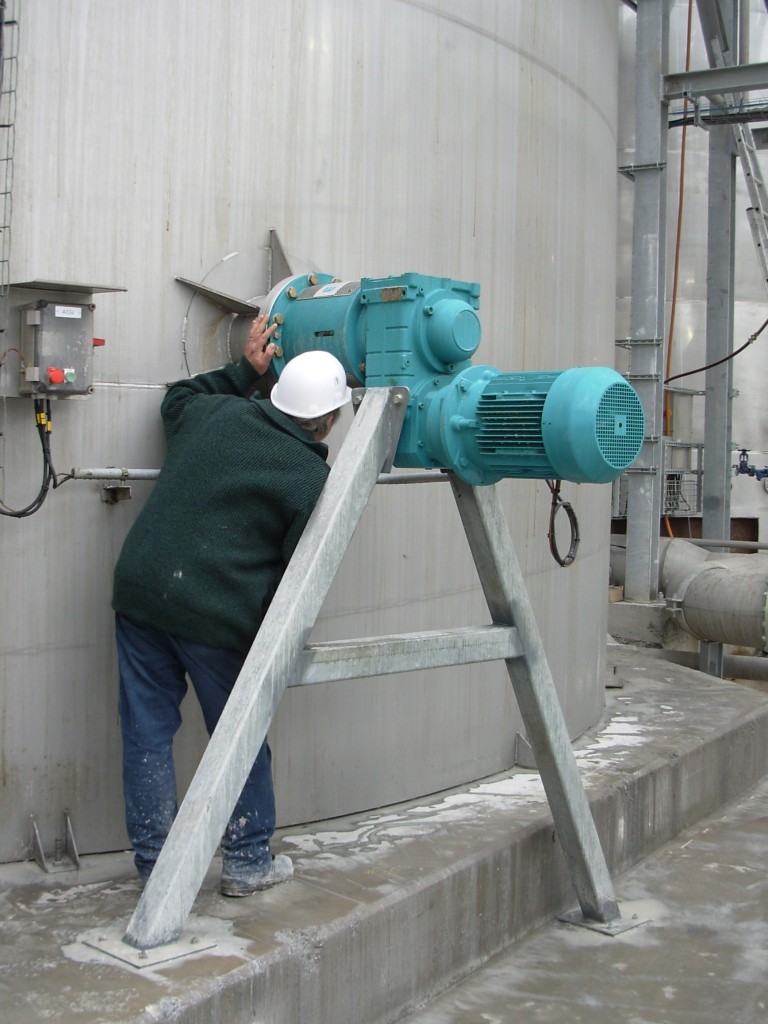 SIDEJET - Have a look on SIDEJET agitator by MIXEL